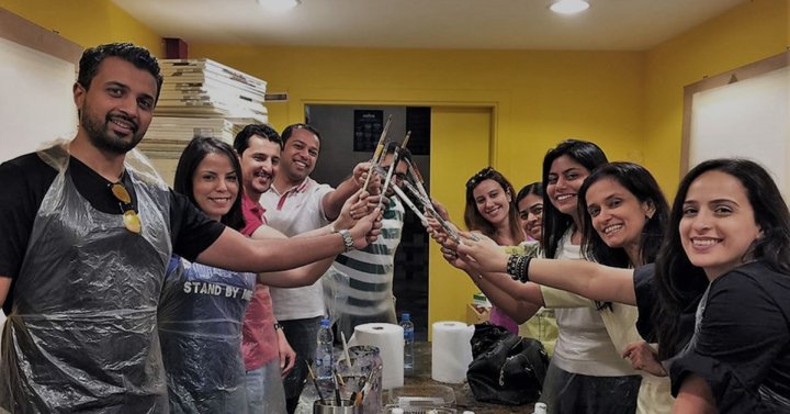 Team Building Exercises: 10 Crazy Things That Happen To Your Team